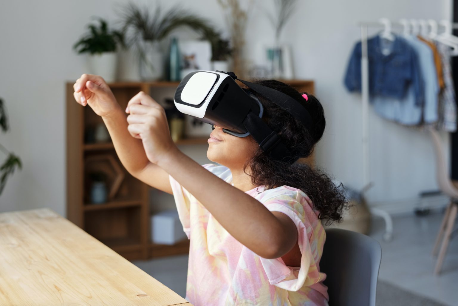 10 Fun and Engaging Virtual Classroom Games Educators Must Try! - HeyHi